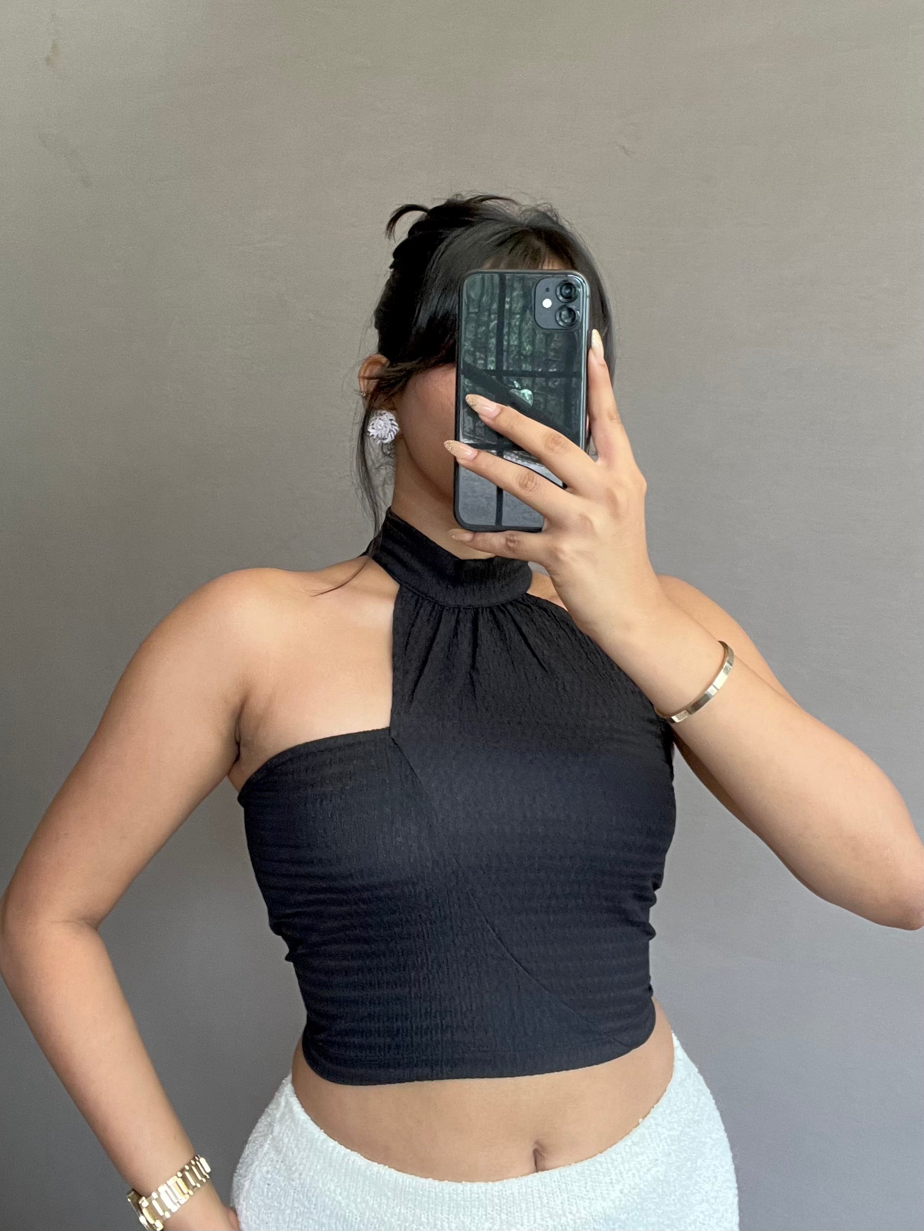 Unique Chic Irregular Halter Neck Top – Offduty India